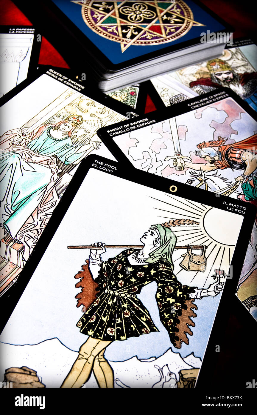 Arcane symbols hi-res stock photography and images - Alamy