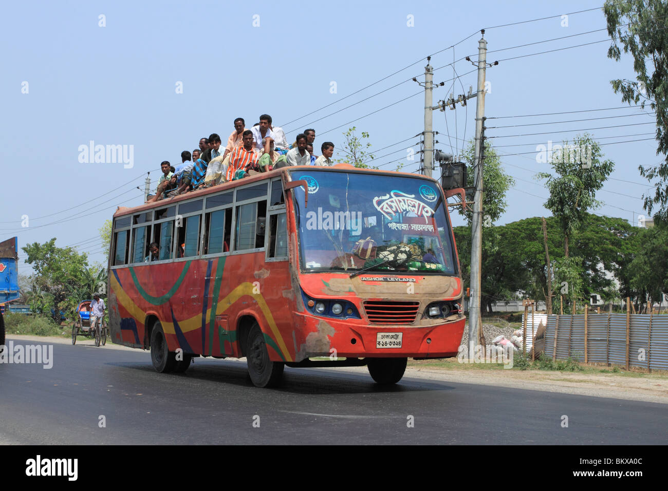 Bangladeshis riding on top of a bus, Bangladesh Stock Photo - Alamy
