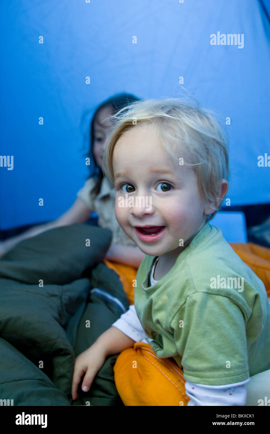 Children playing inside camping hi-res stock photography and images - Alamy