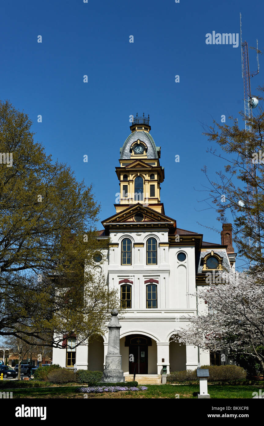 Council building hi-res stock photography and images - Alamy