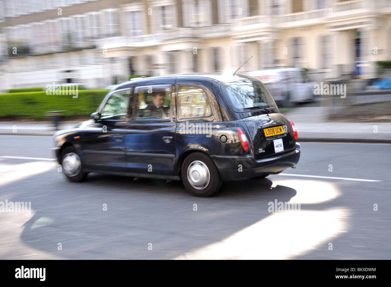 Old london cab hi-res stock photography and images - Alamy