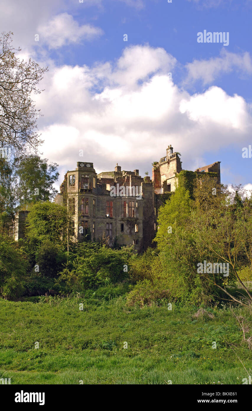 Guys cliffe hi-res stock photography and images - Alamy