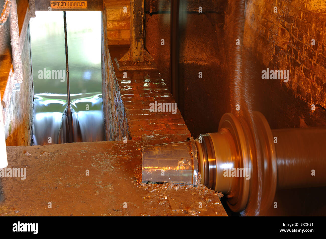 The water mill at the Saxon Mill, Warwick, Warwickshire, England, UK ...