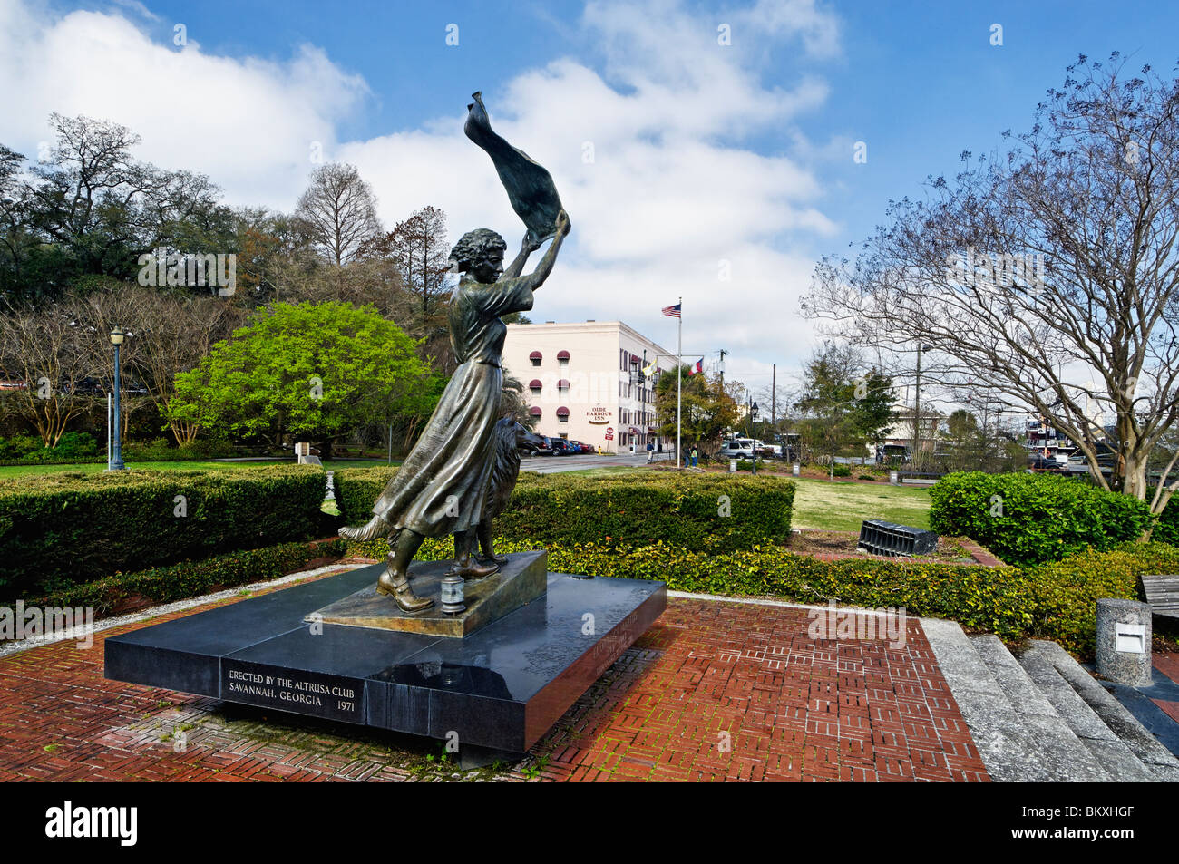 The Waving Girl Statue on River Street in Savannah, Georgia Stock Photo ...