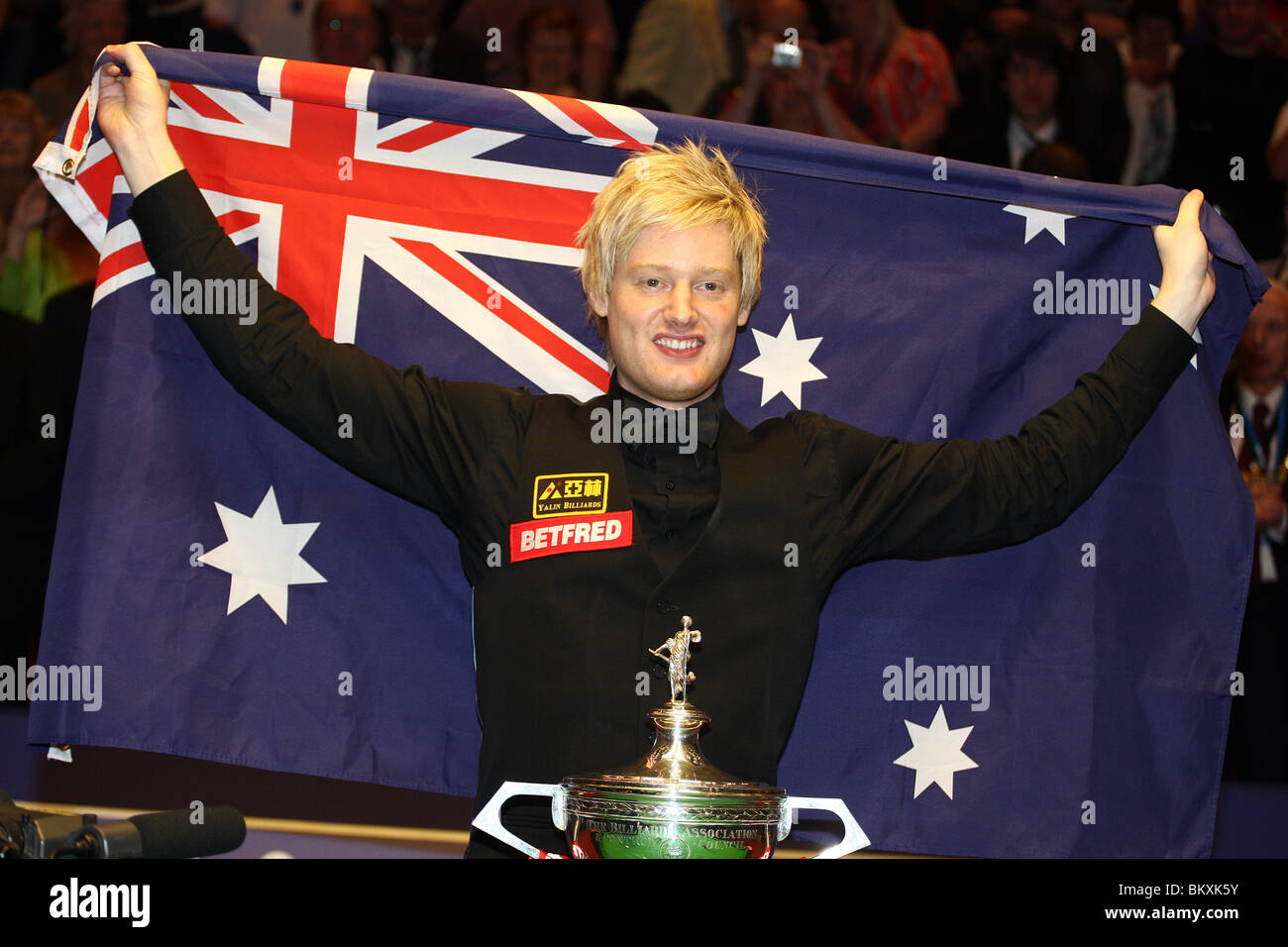 NEIL ROBERTSON WORLD SNOOKER CHAMPION THE CRUCIBLE SHEFFIELD ENGLAND 03 ...