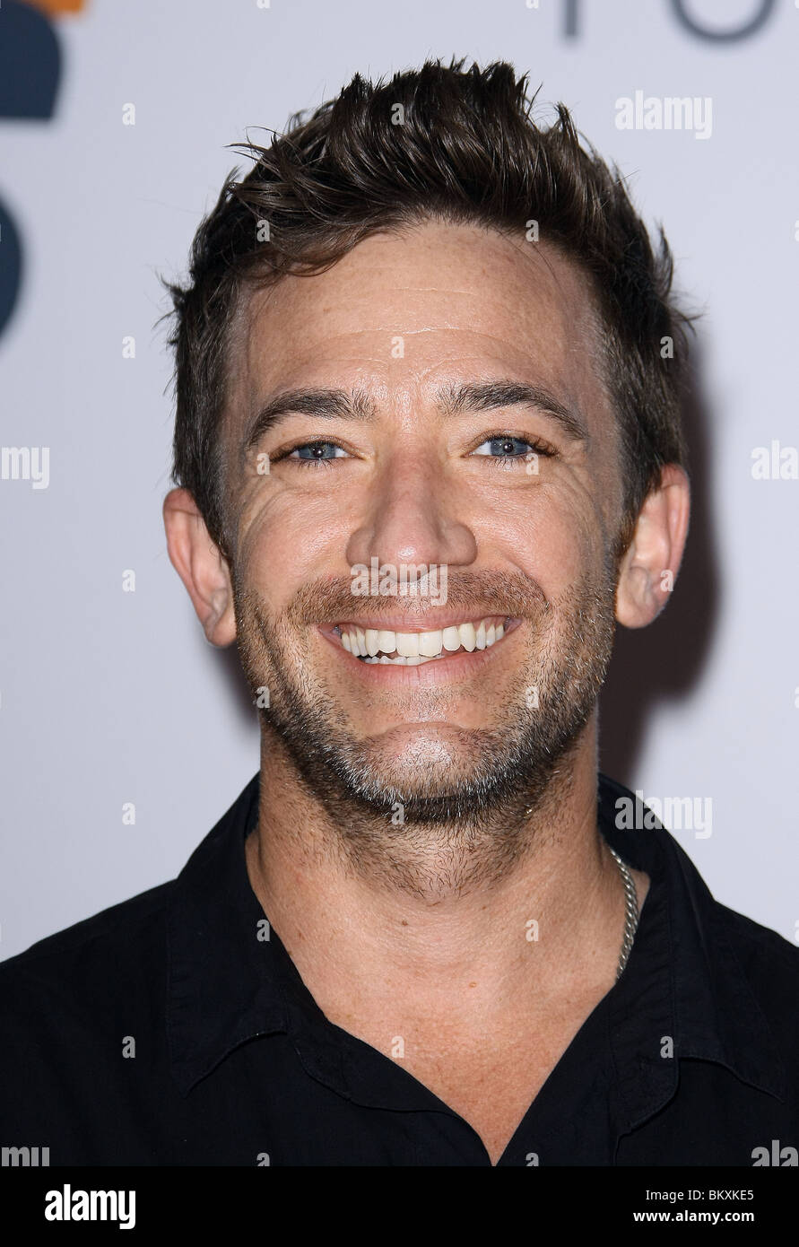 David faustino hi-res stock photography and images - Alamy