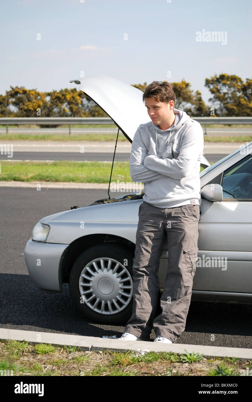 Help needed accident hi-res stock photography and images - Alamy