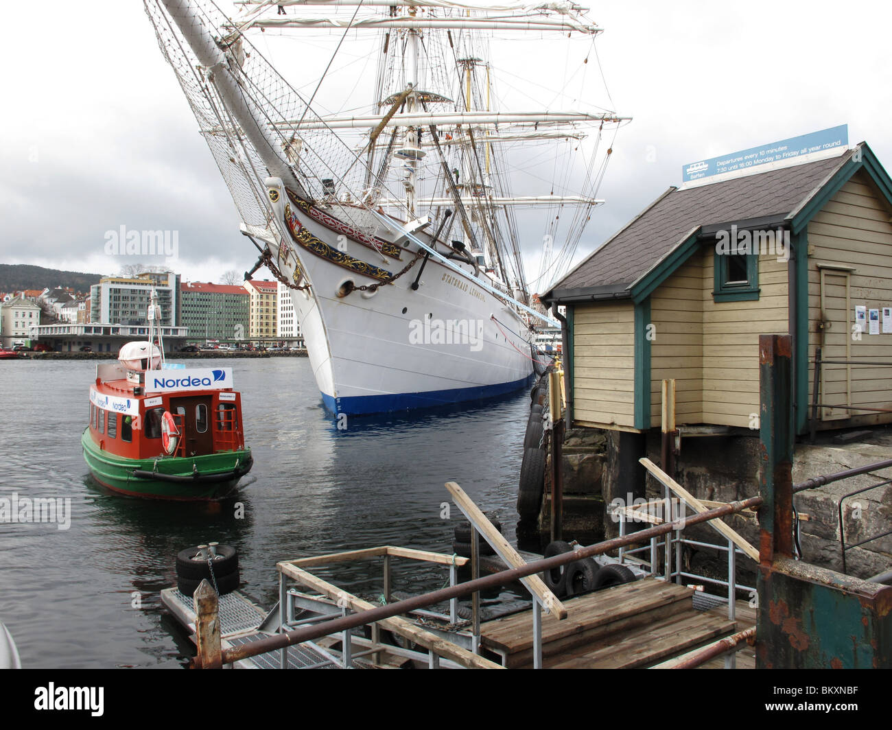 Harboured boat hi-res stock photography and images - Alamy