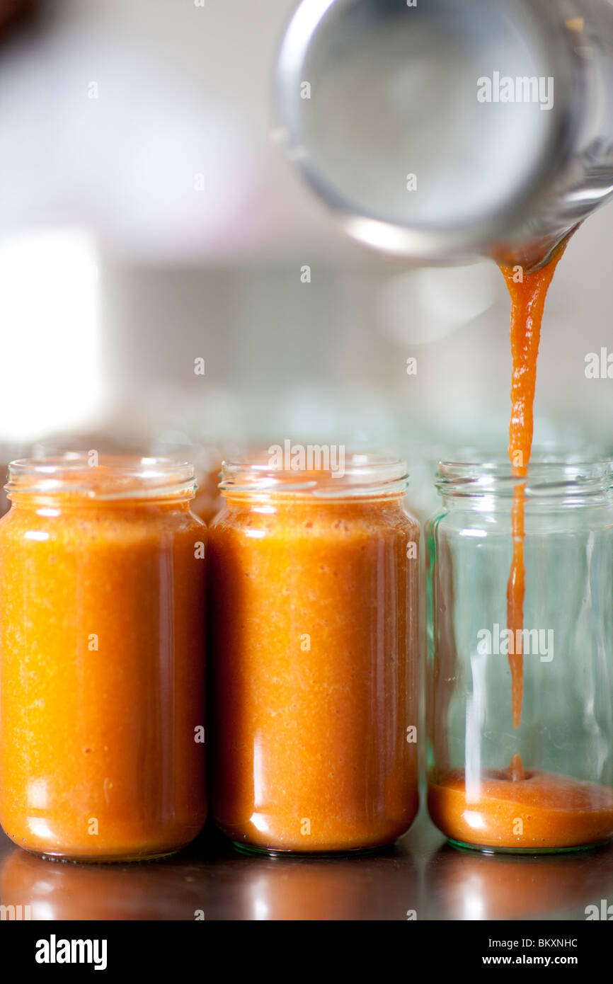 Food production line tomato sauce hi-res stock photography and images ...