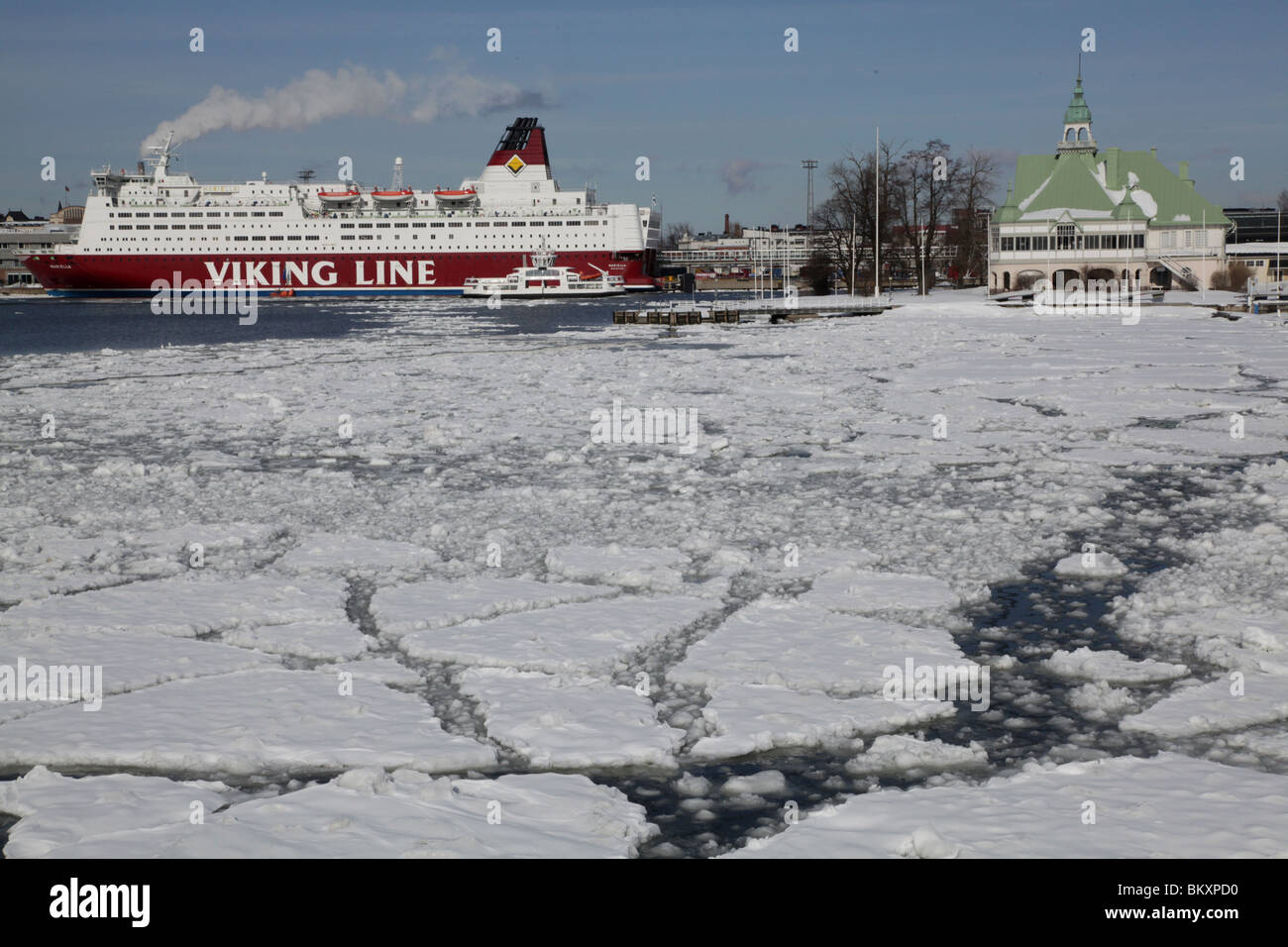 BALTIC FERRIES, WINTER, HELSINKI: Helsinki main south harbour from ...