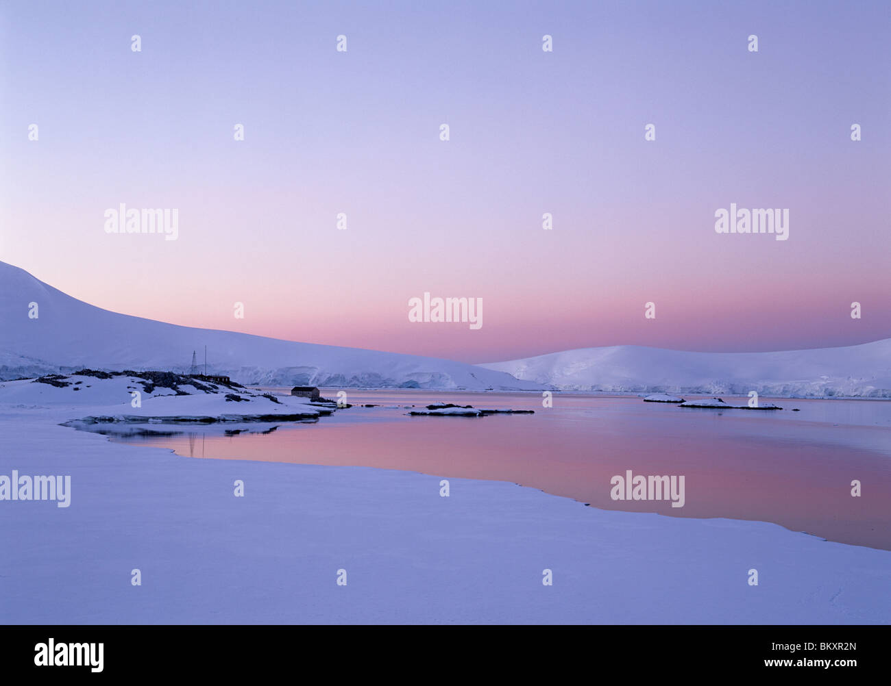 Landscape in Port Lockroy on Goudier Island at night, Antarctic ...
