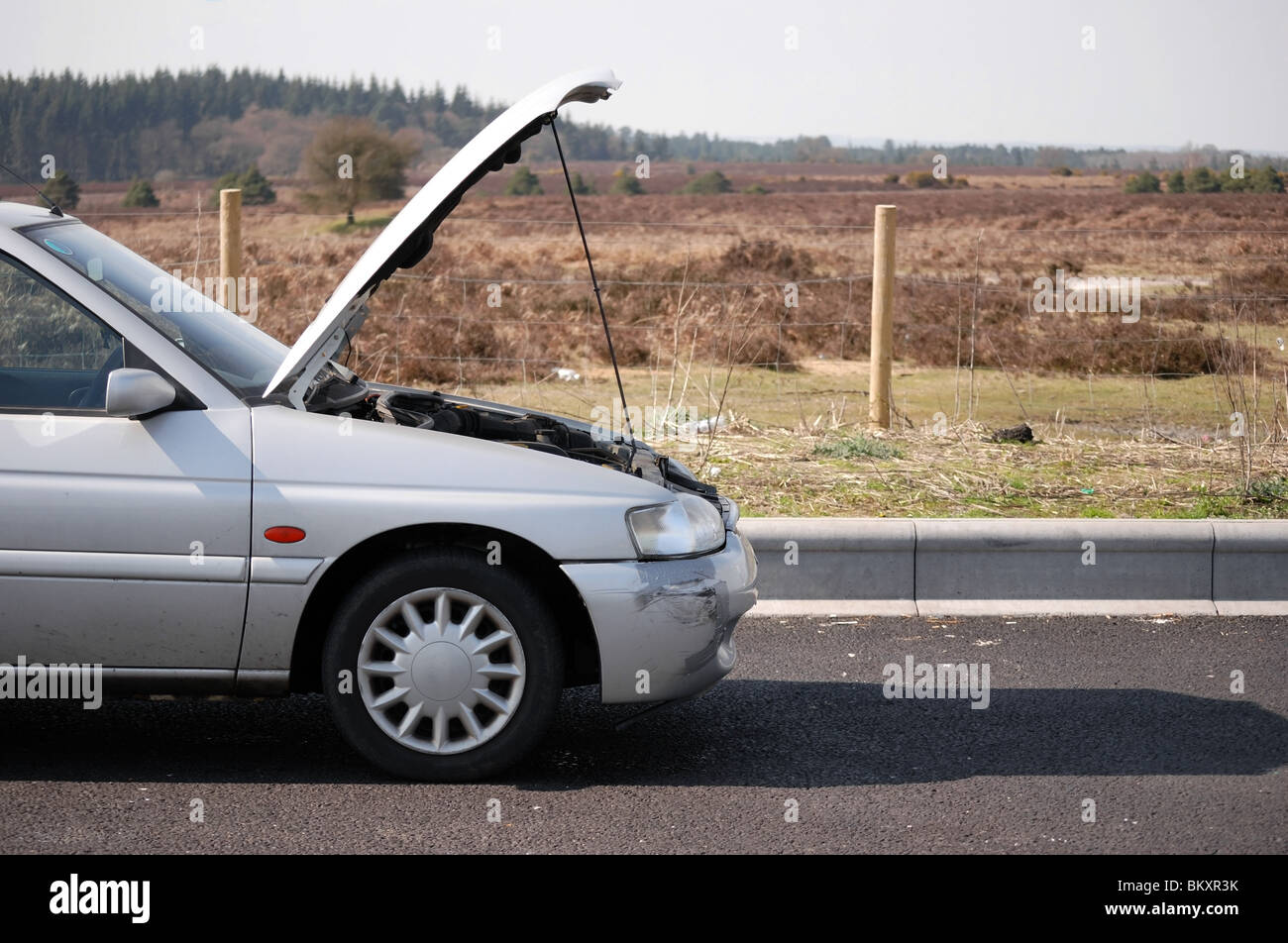 Broken down car hi-res stock photography and images - Alamy