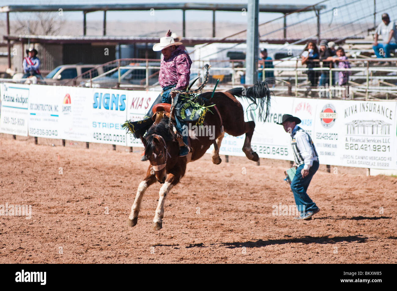 Saddle bronc riding hi-res stock photography and images - Alamy