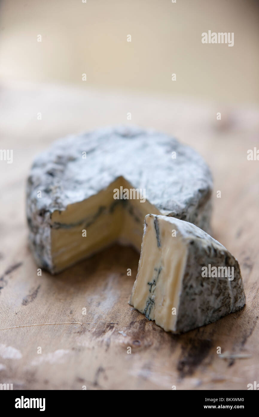 Blue cheese veins hi-res stock photography and images - Alamy