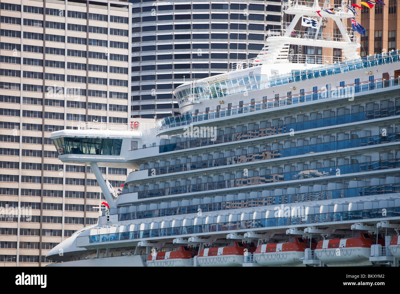 The Diamond Princess cruise ship in Sydney Harbour, Australia Stock ...