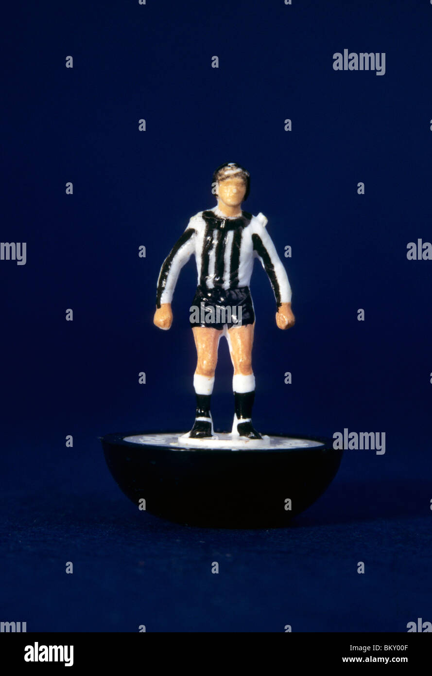 Subbuteo figure hi-res stock photography and images - Alamy