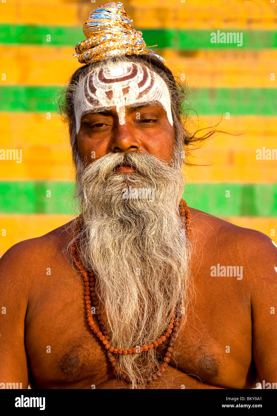 Old holy man hi-res stock photography and images - Alamy