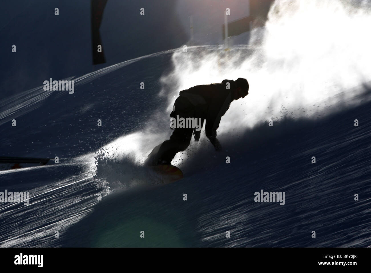 Snowboarding silhouette hi-res stock photography and images - Alamy