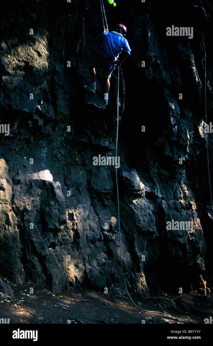 Absailing man hi-res stock photography and images - Alamy