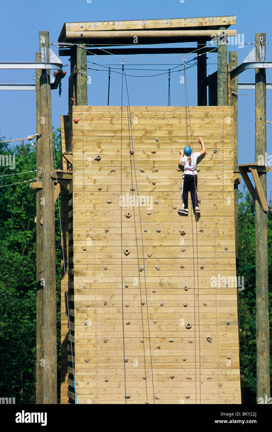 Assault course wall hi-res stock photography and images - Alamy