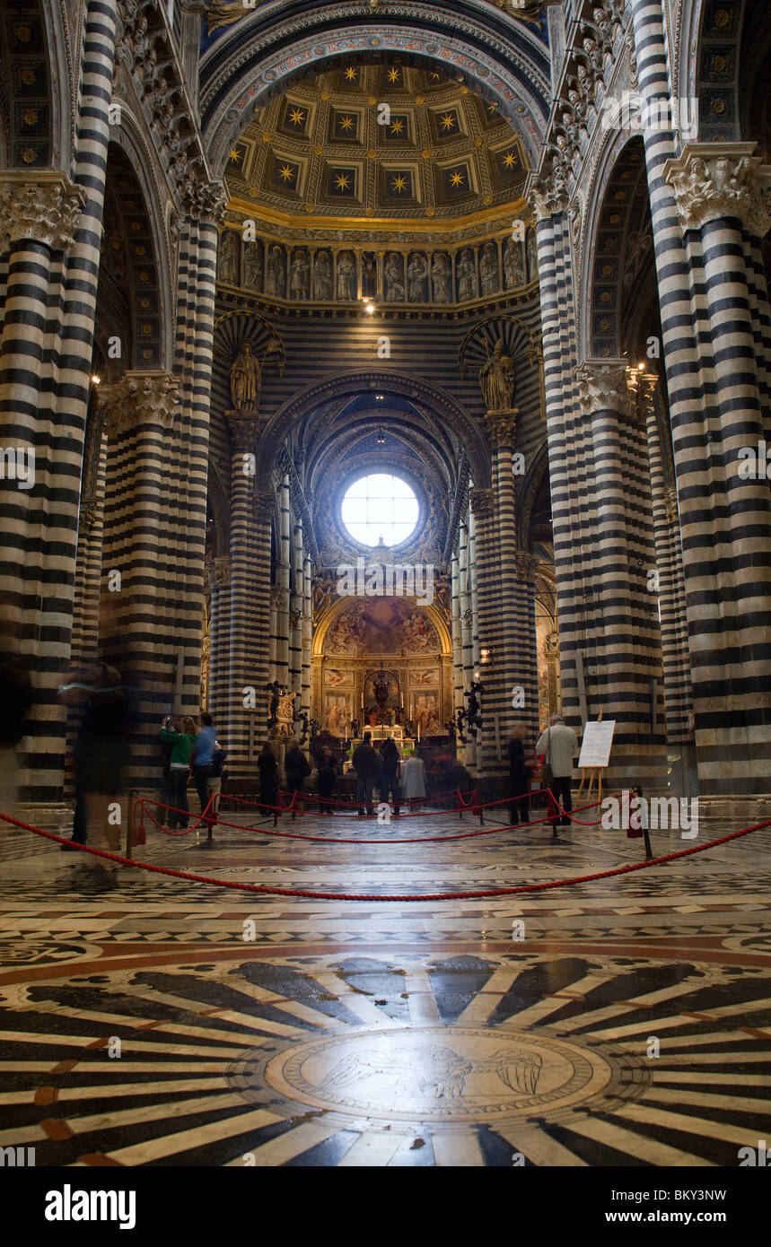 Siena - interior of cathedral Santa Maria Assunta Stock Photo - Alamy