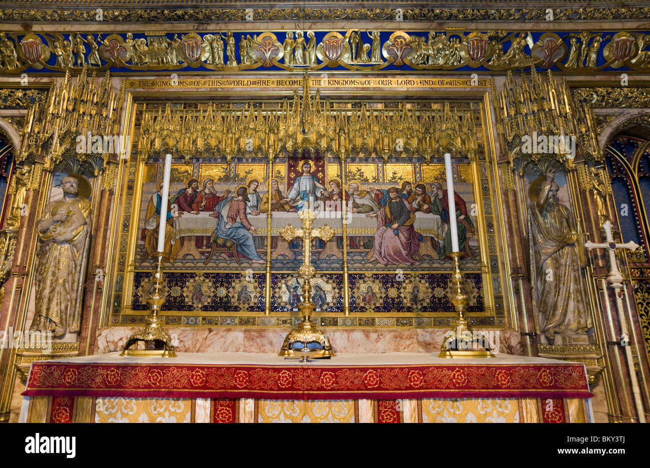 High altar westminster abbey london hi-res stock photography and images ...
