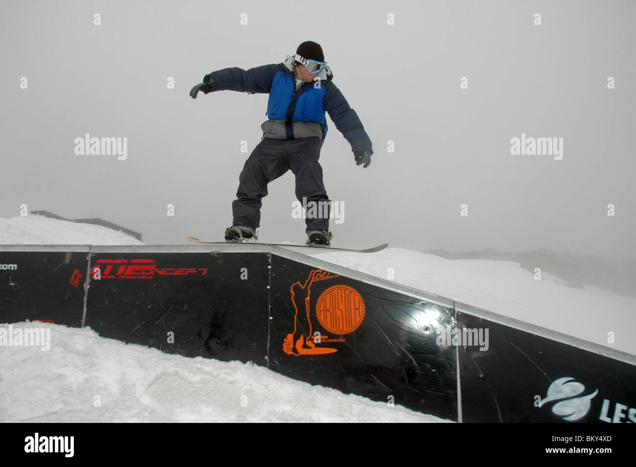 Youth camp in alpes hi-res stock photography and images - Alamy