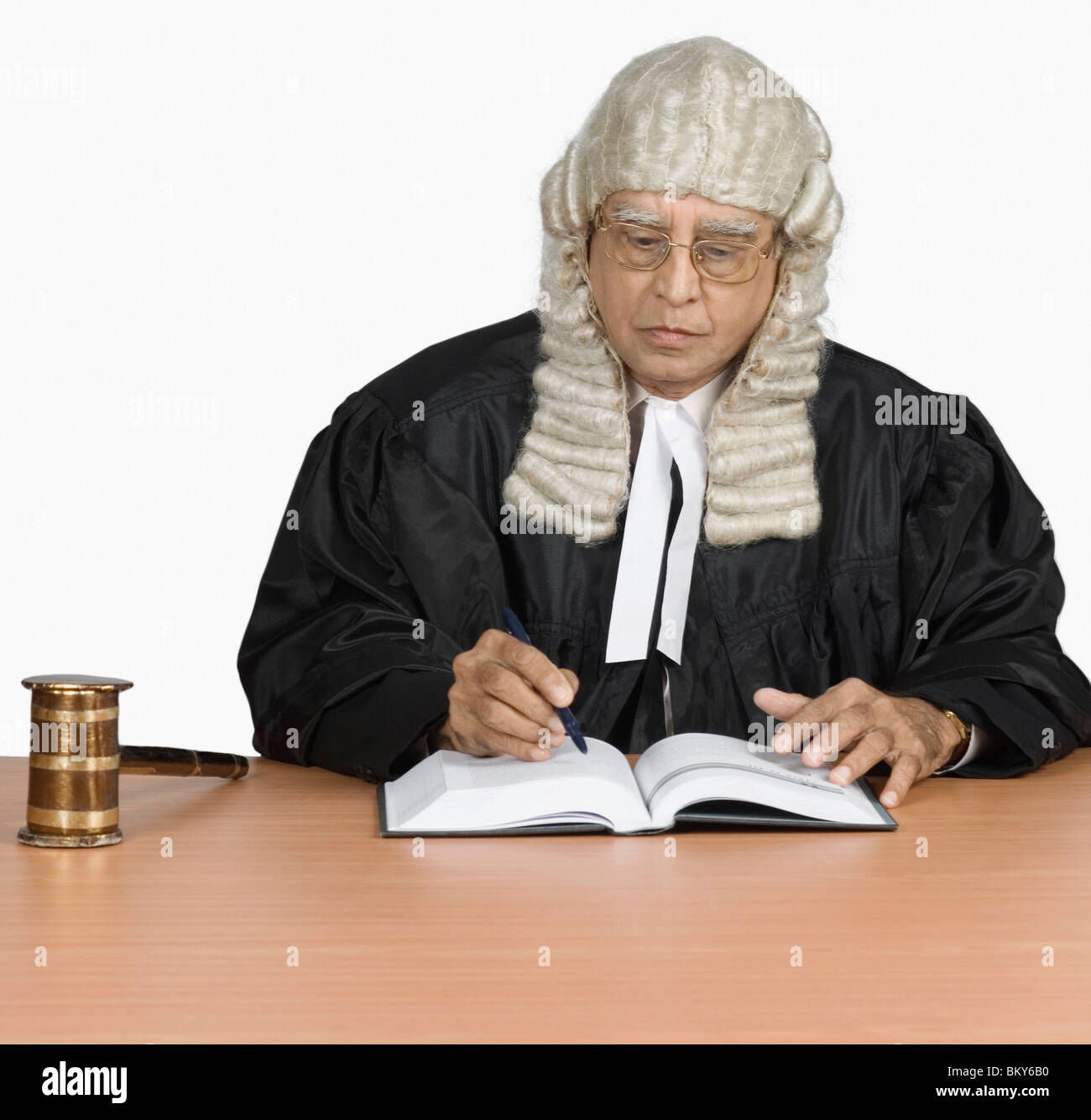 Indian courtroom hi-res stock photography and images - Alamy