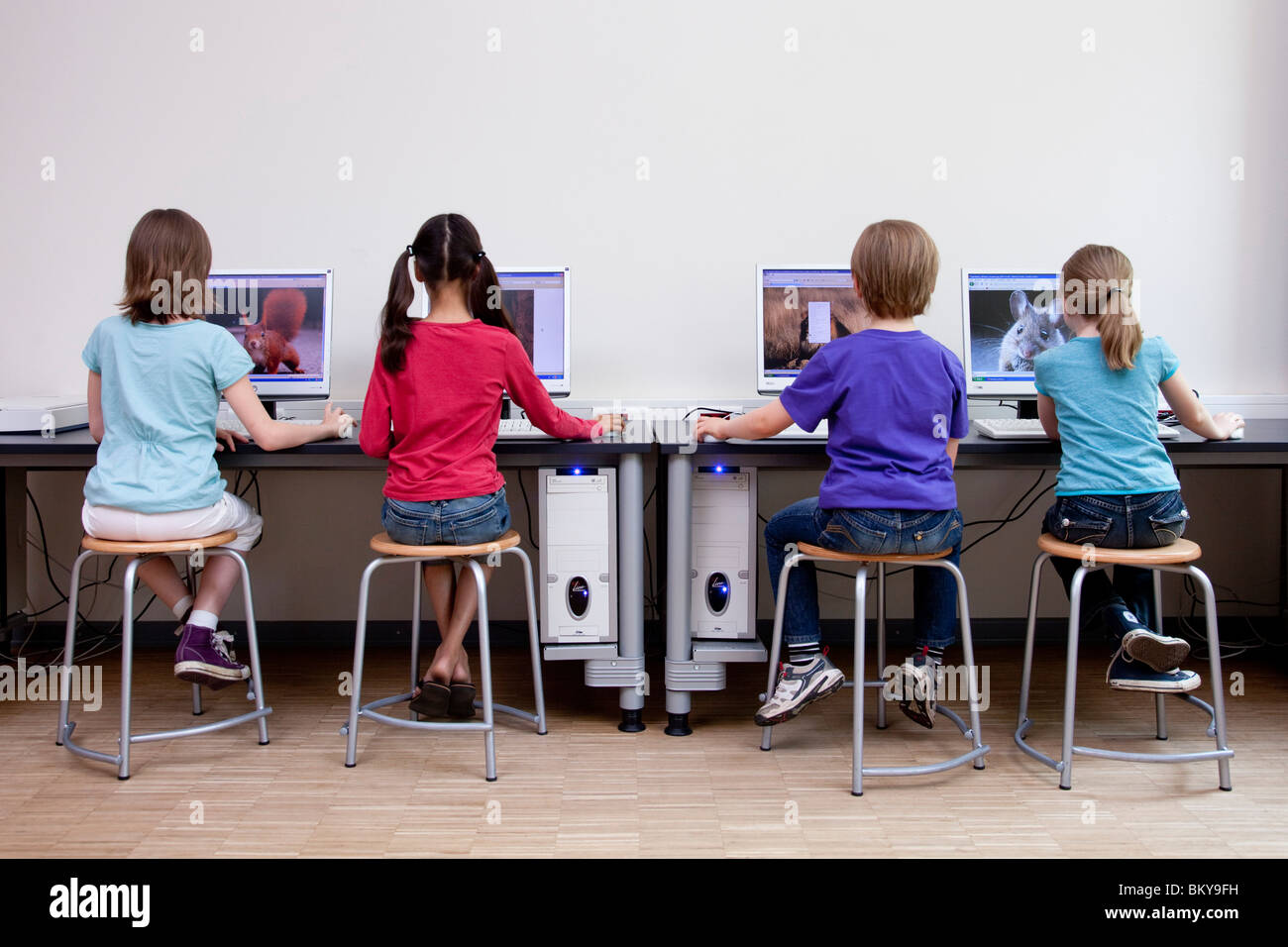 Pupils using computers, Hamburg, Germany Stock Photo - Alamy