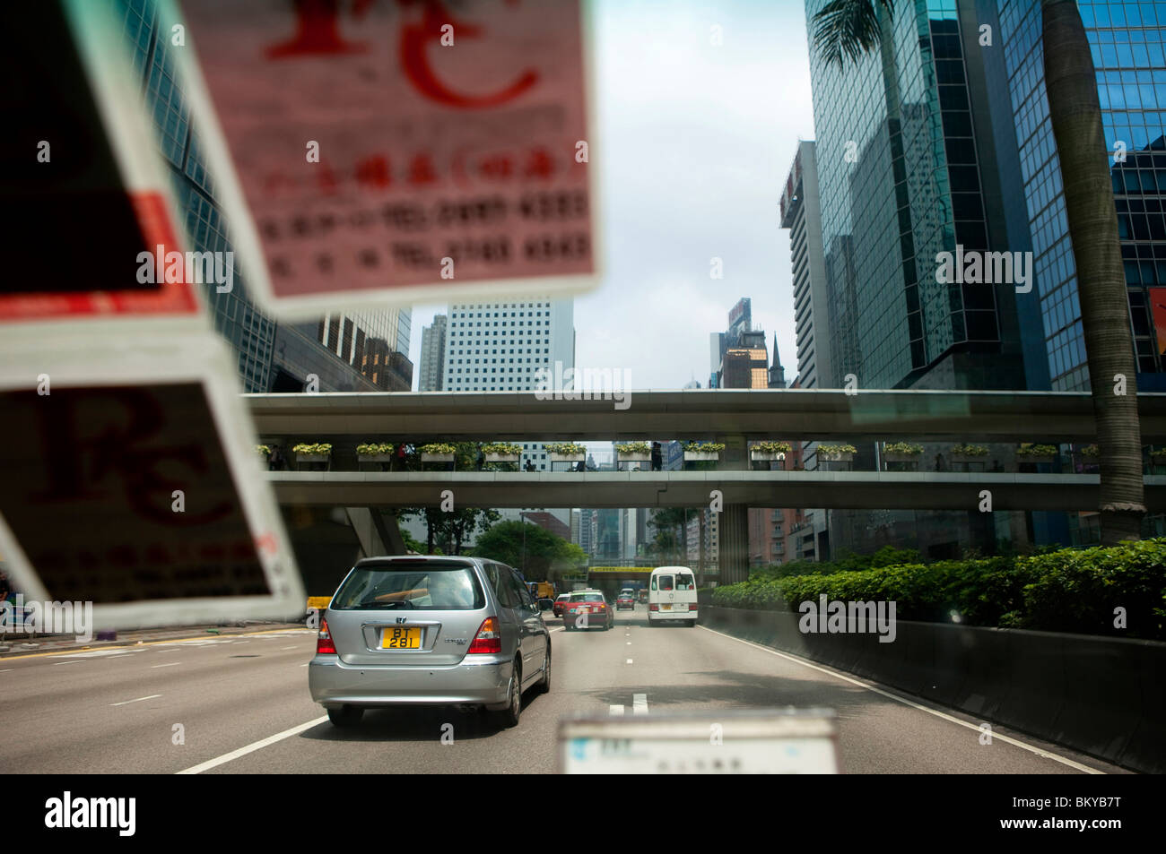 View trough taxi window in the financal district, Hong Kong, China ...