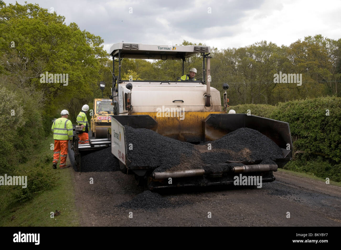Road resurfacing in the New Forest 2010 Stock Photo - Alamy