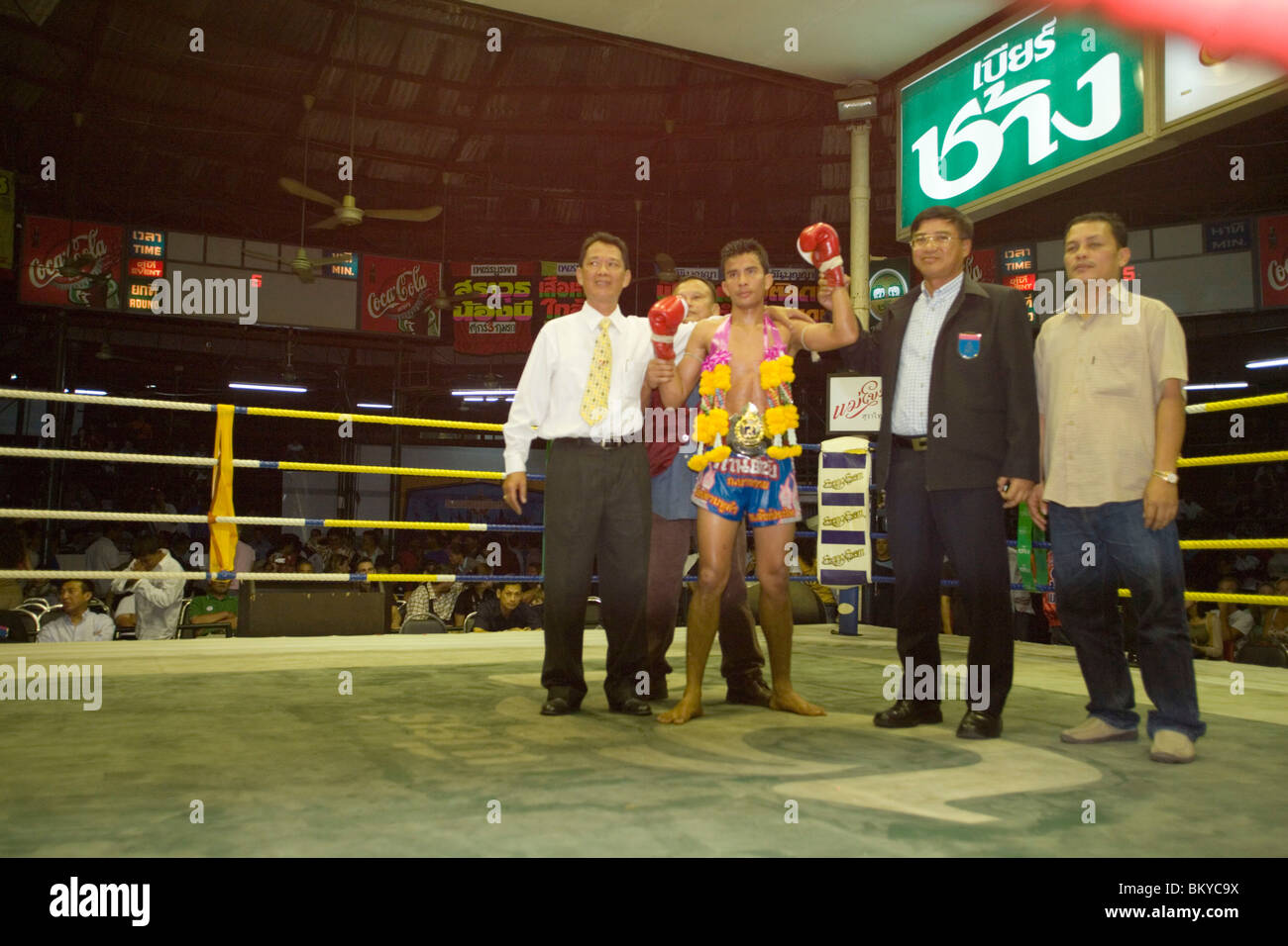 Award ceremony for the winner of Thai Boxing competition, Lumphini ...