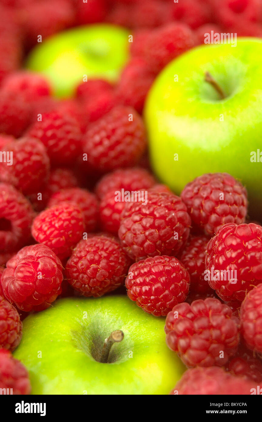 Apples and Raspberries Stock Photo - Alamy