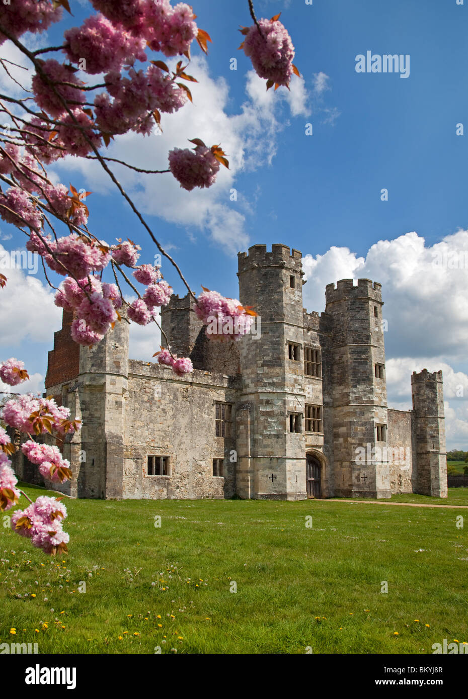 Titchfield abbey hampshire hi-res stock photography and images - Alamy