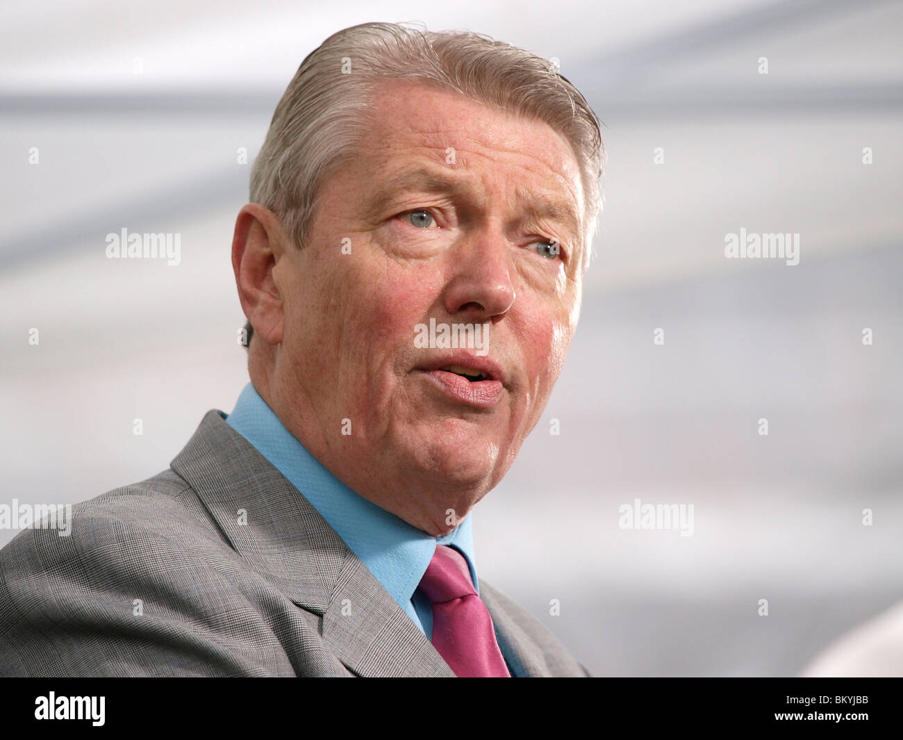 Former Labour Home Secretary Alan Johnson MP speaking to the media on ...