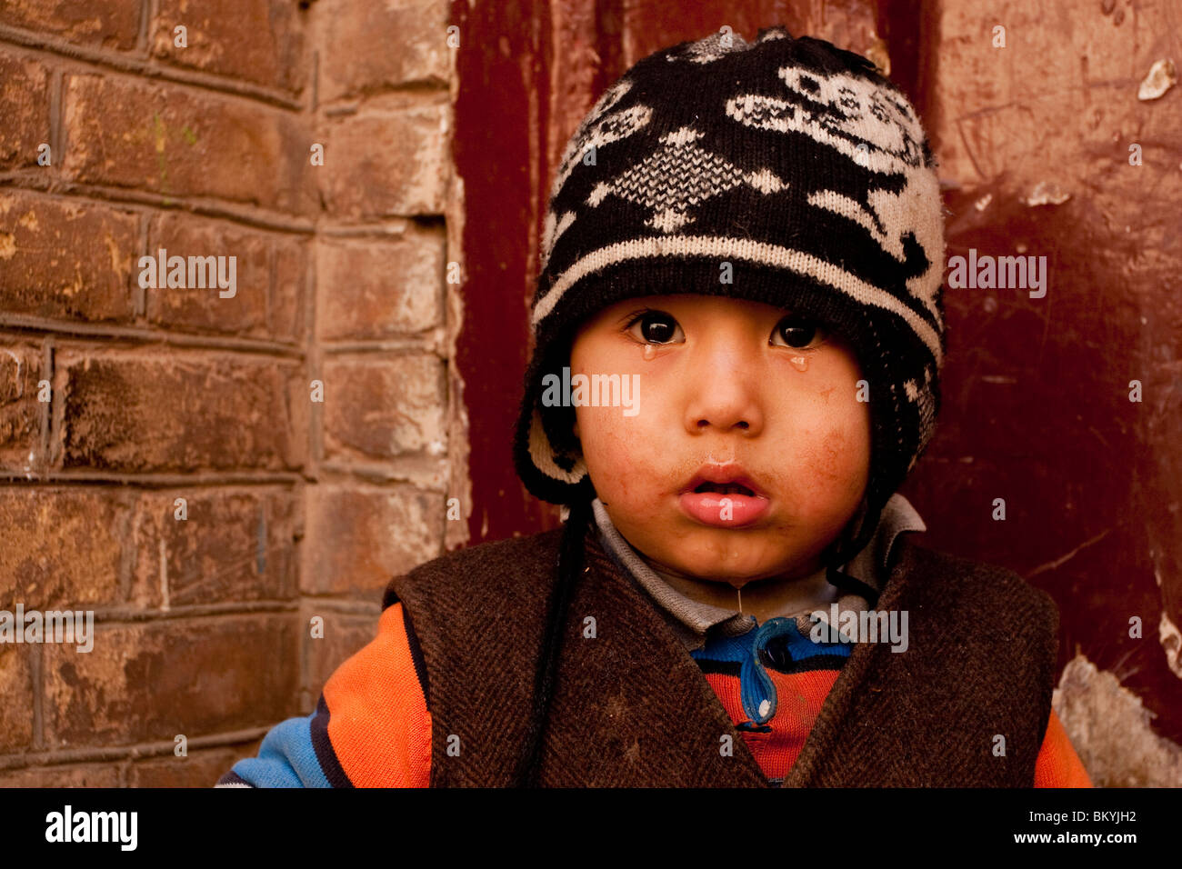 Sad indigenous child hi-res stock photography and images - Alamy