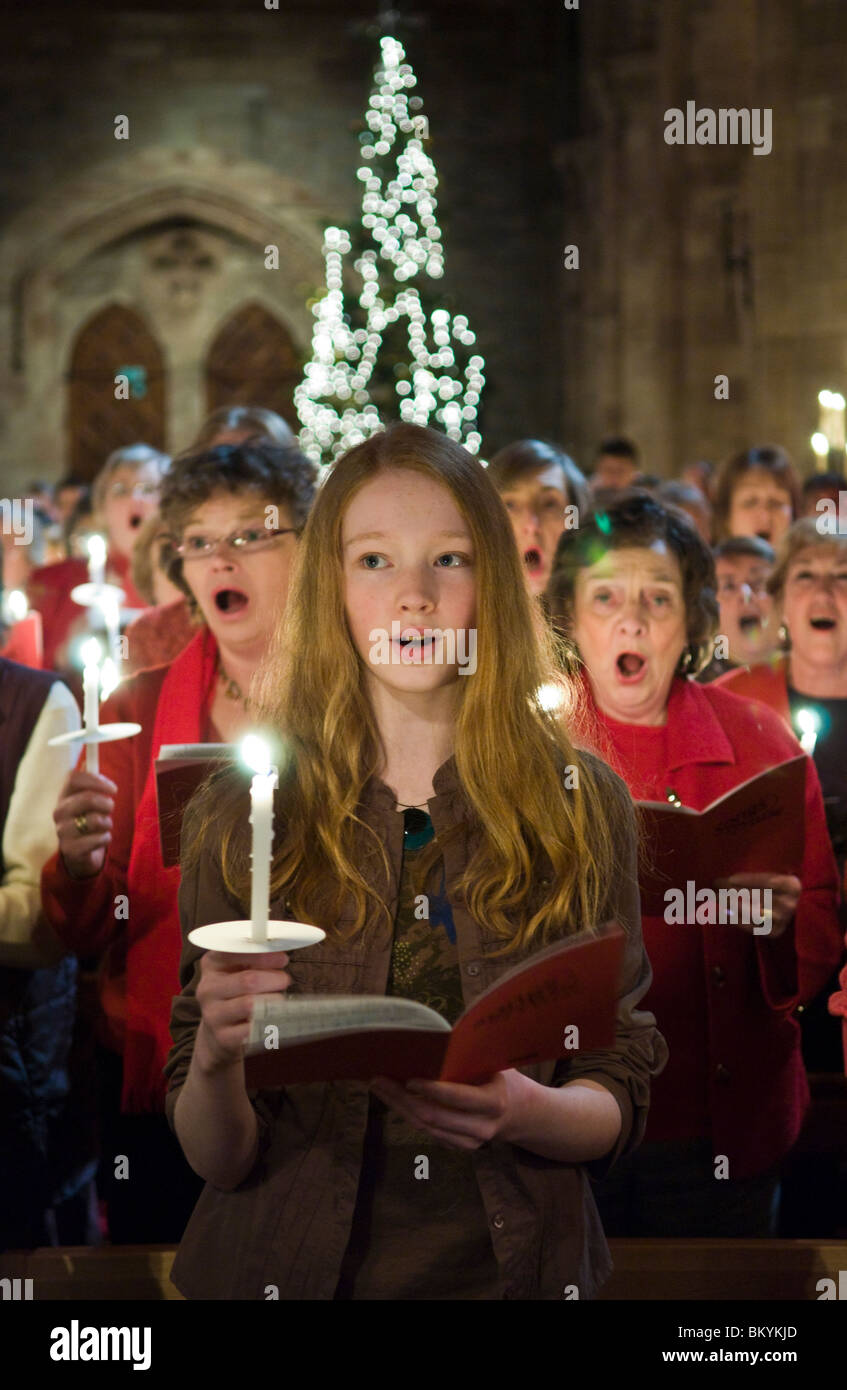 Congregational singing hi-res stock photography and images - Alamy