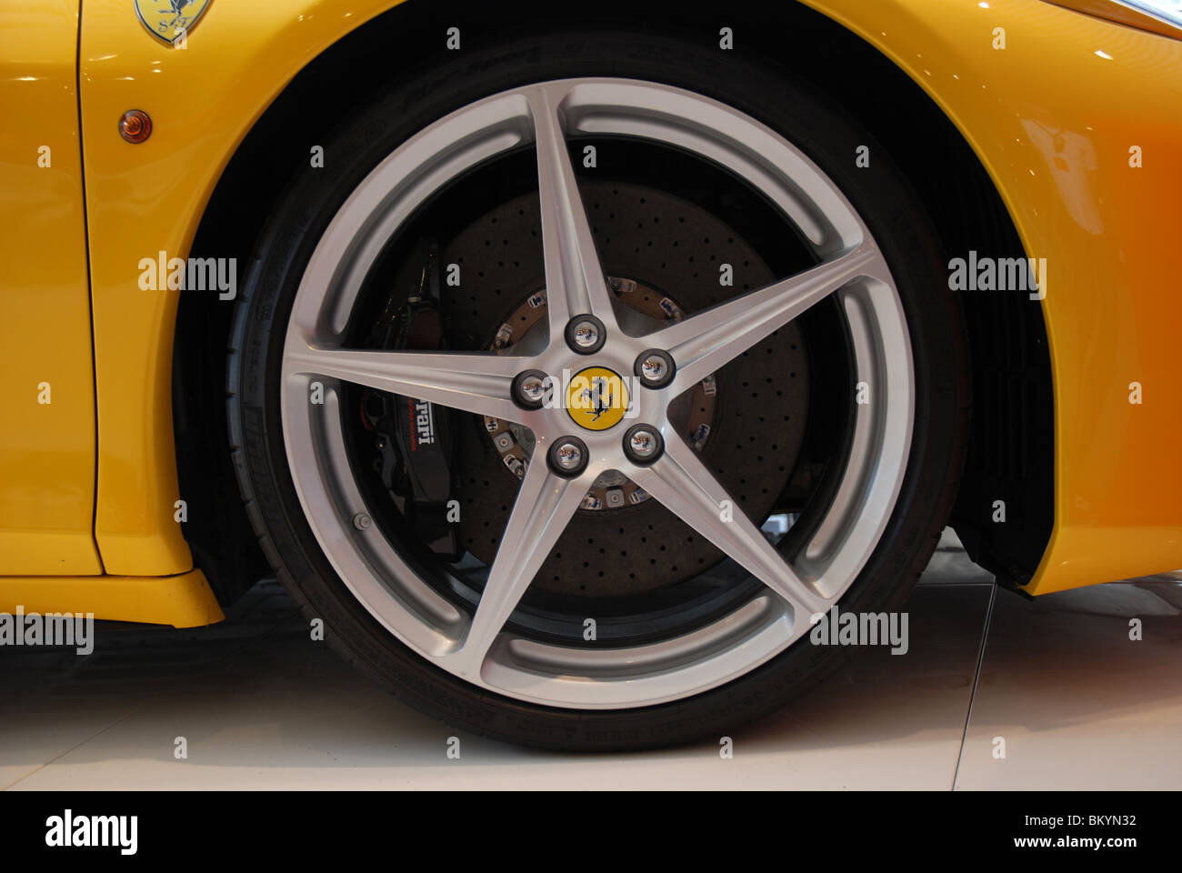 Ferrari 458 Italia close up of wheel featuring Ferrari logo Stock Photo ...