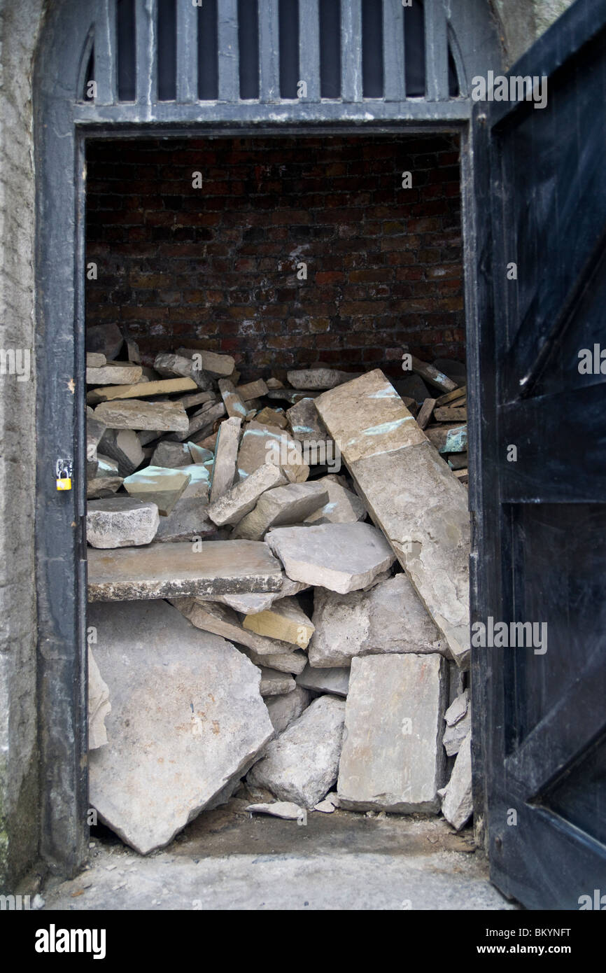 Rubble concrete building hi-res stock photography and images - Alamy
