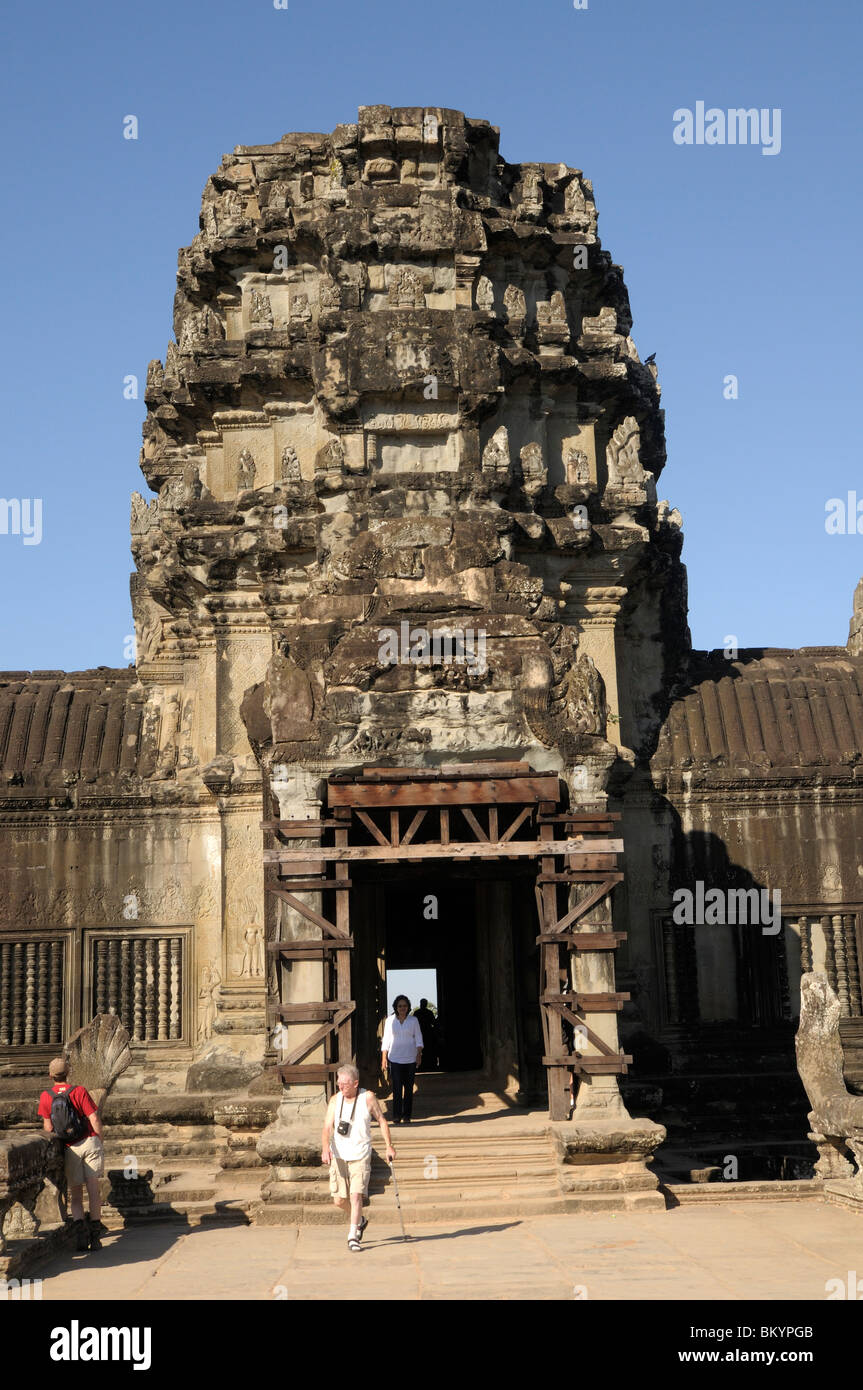 Angkor wat complex hi-res stock photography and images - Alamy