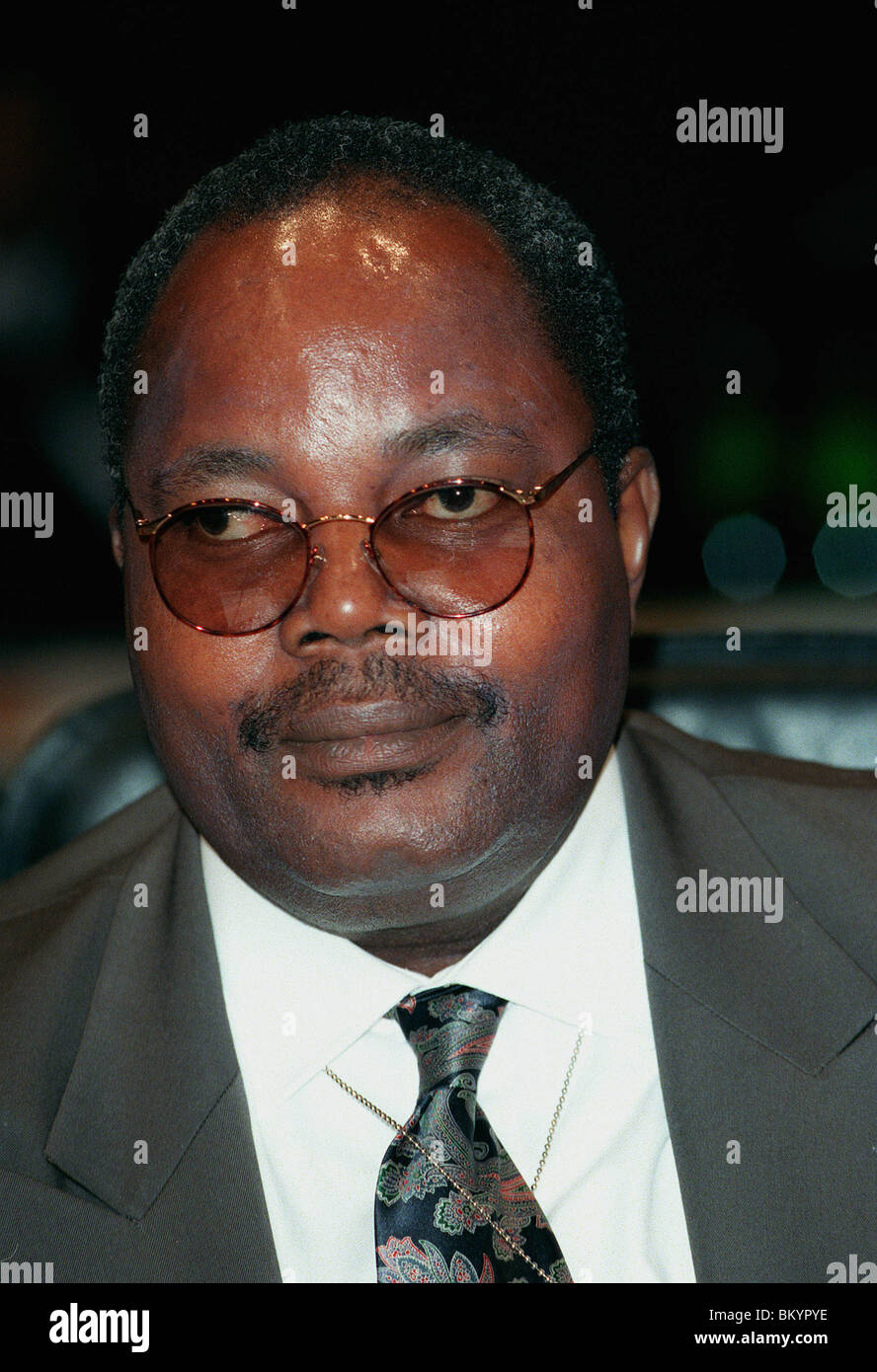 BENJAMIN WILLIAM MKAPA PRESIDENT OF TANZANIA 17 December 1997 Stock ...