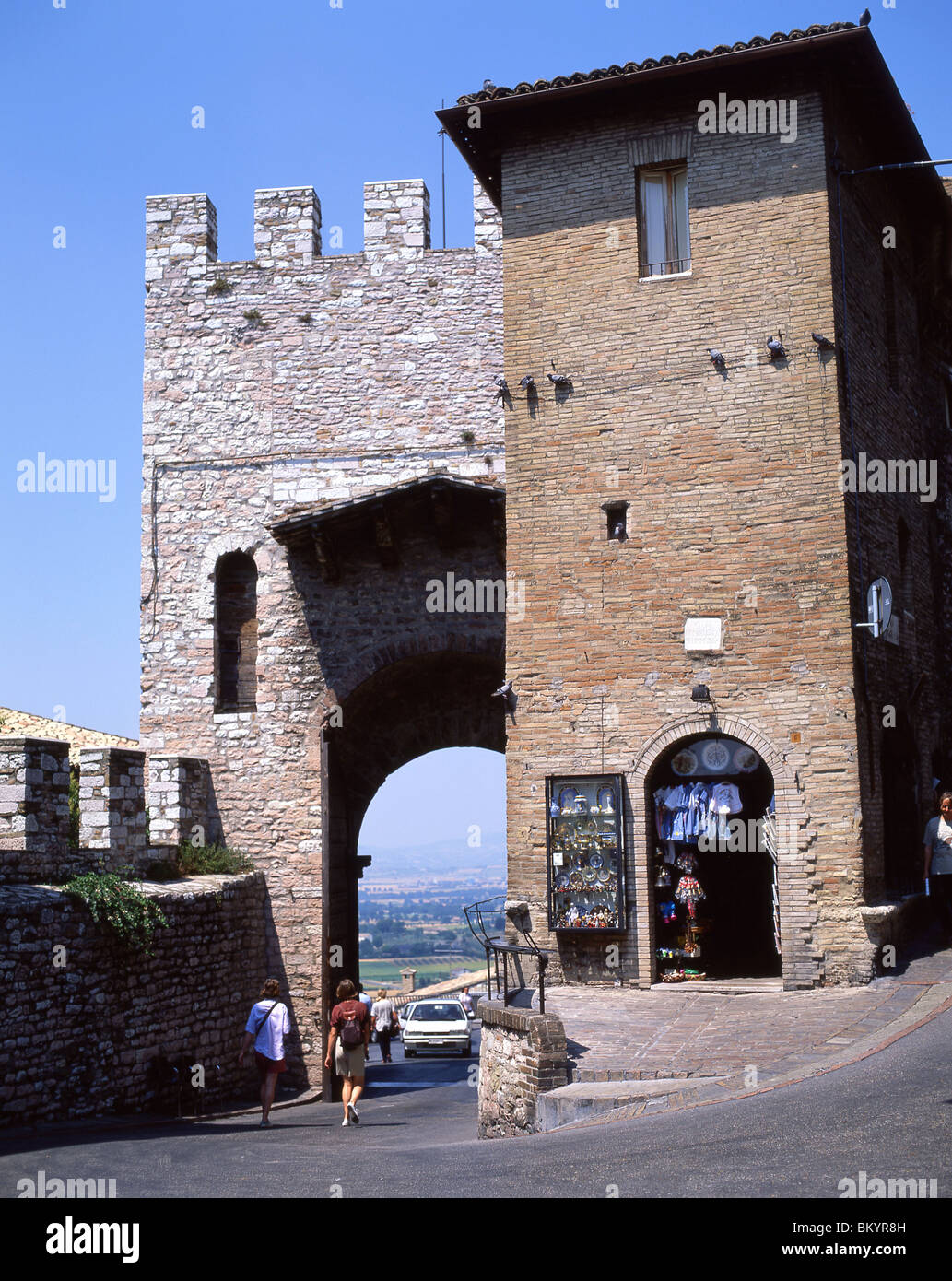 Italian gate hi-res stock photography and images - Alamy