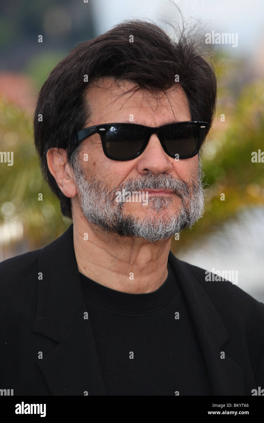 VICTOR ERICE THE JURY PHOTOCALL CANNES FILM FESTIVAL 2010 PALAIS DES ...