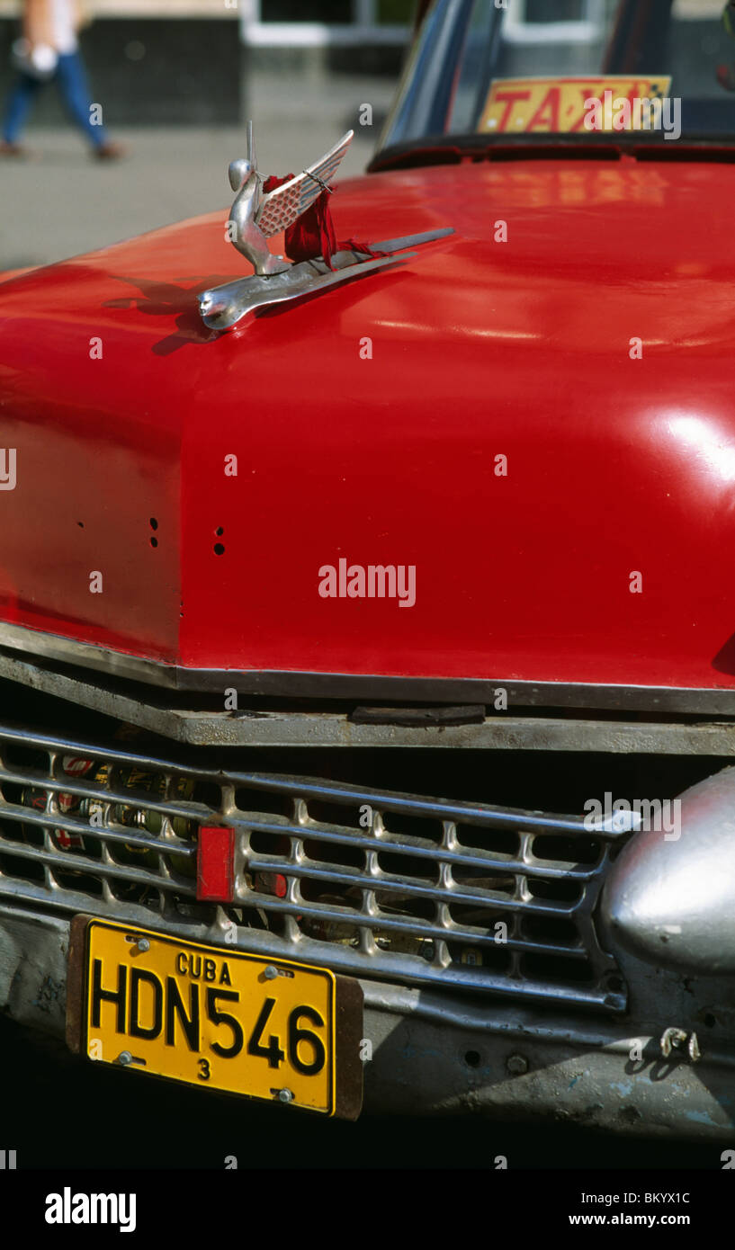 Bonnet up taxi hi-res stock photography and images - Alamy