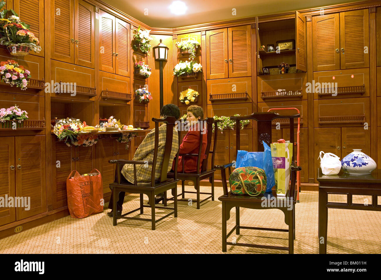 Ching ming festival hi-res stock photography and images - Alamy