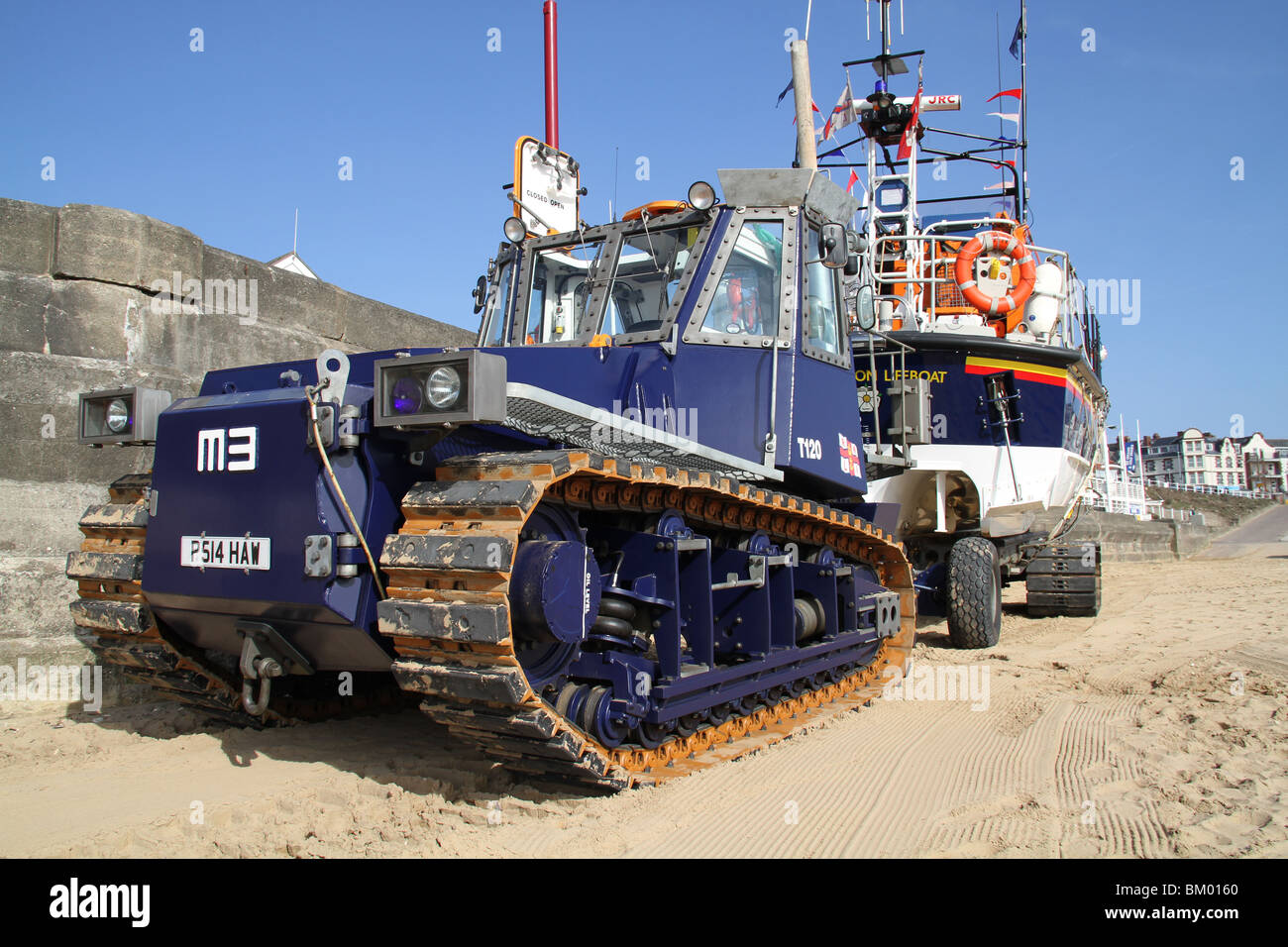 Lifeboat tractor hi-res stock photography and images - Alamy