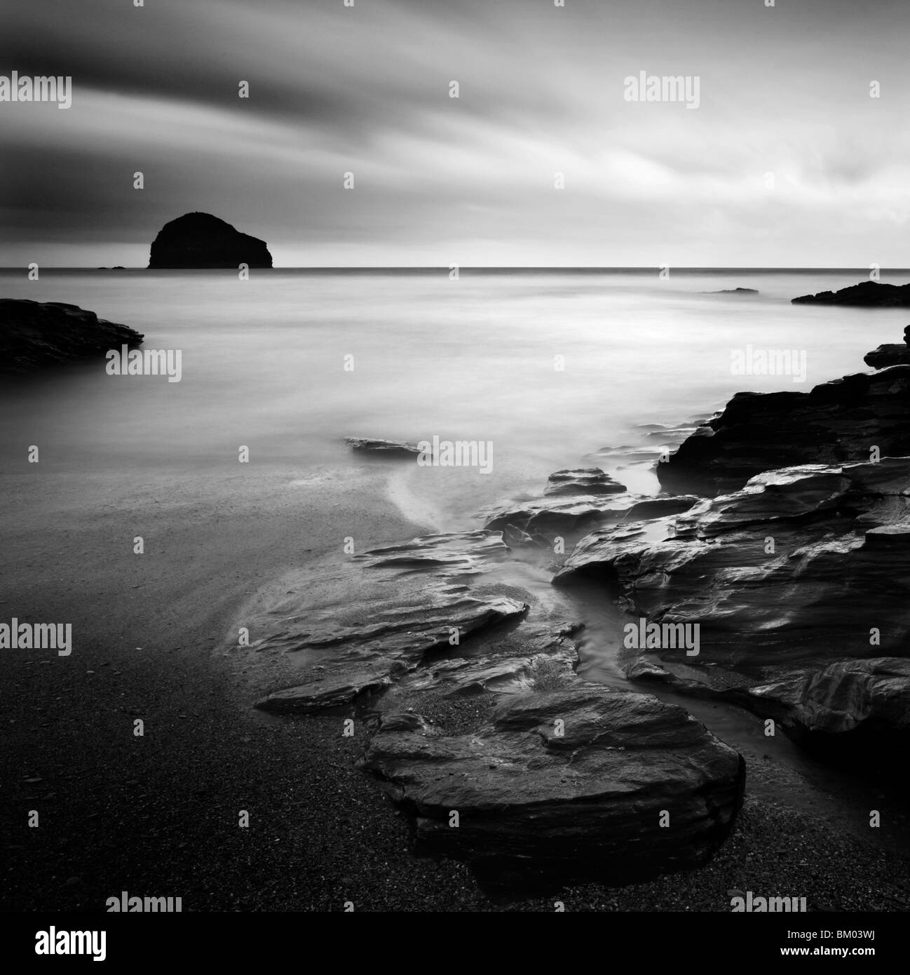 Calm ocean cornwall Black and White Stock Photos & Images - Alamy