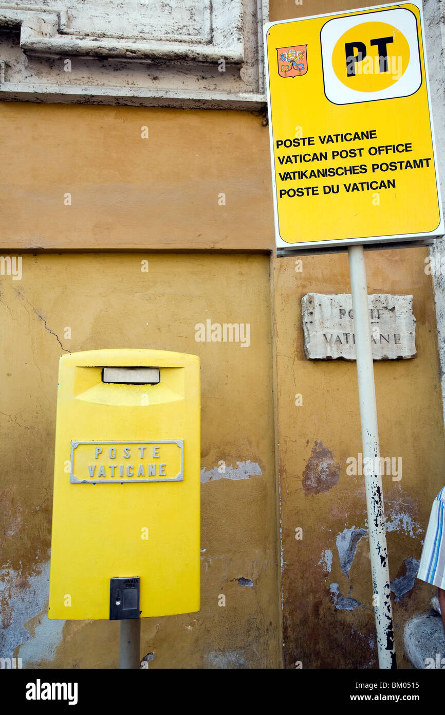 Box and sign of Vatican Post Office, Rome Stock Photo - Alamy