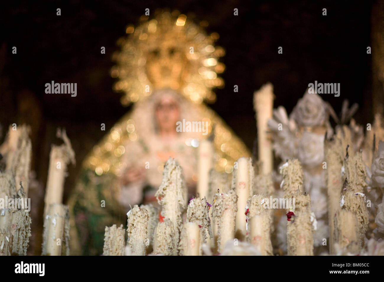 Virgin of macarena hi-res stock photography and images - Alamy