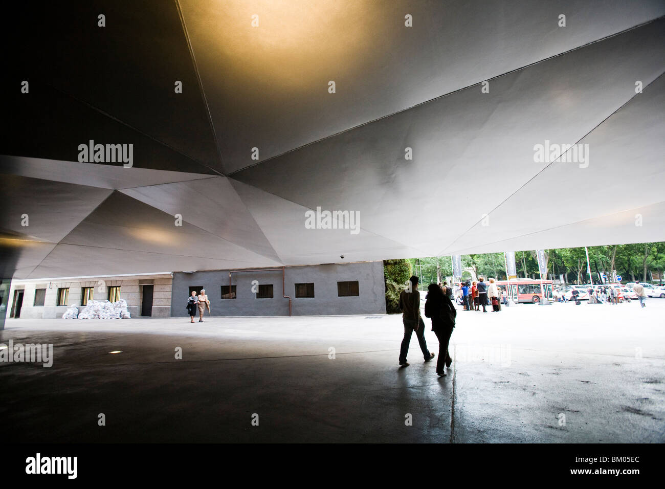 Caixa forum interior madrid hi-res stock photography and images - Alamy
